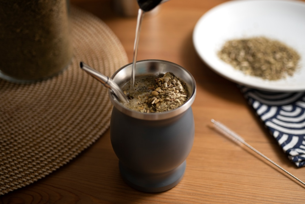 Trà Yerba Mate - Tìm hiểu về loại trà đặc biệt này - Bessi